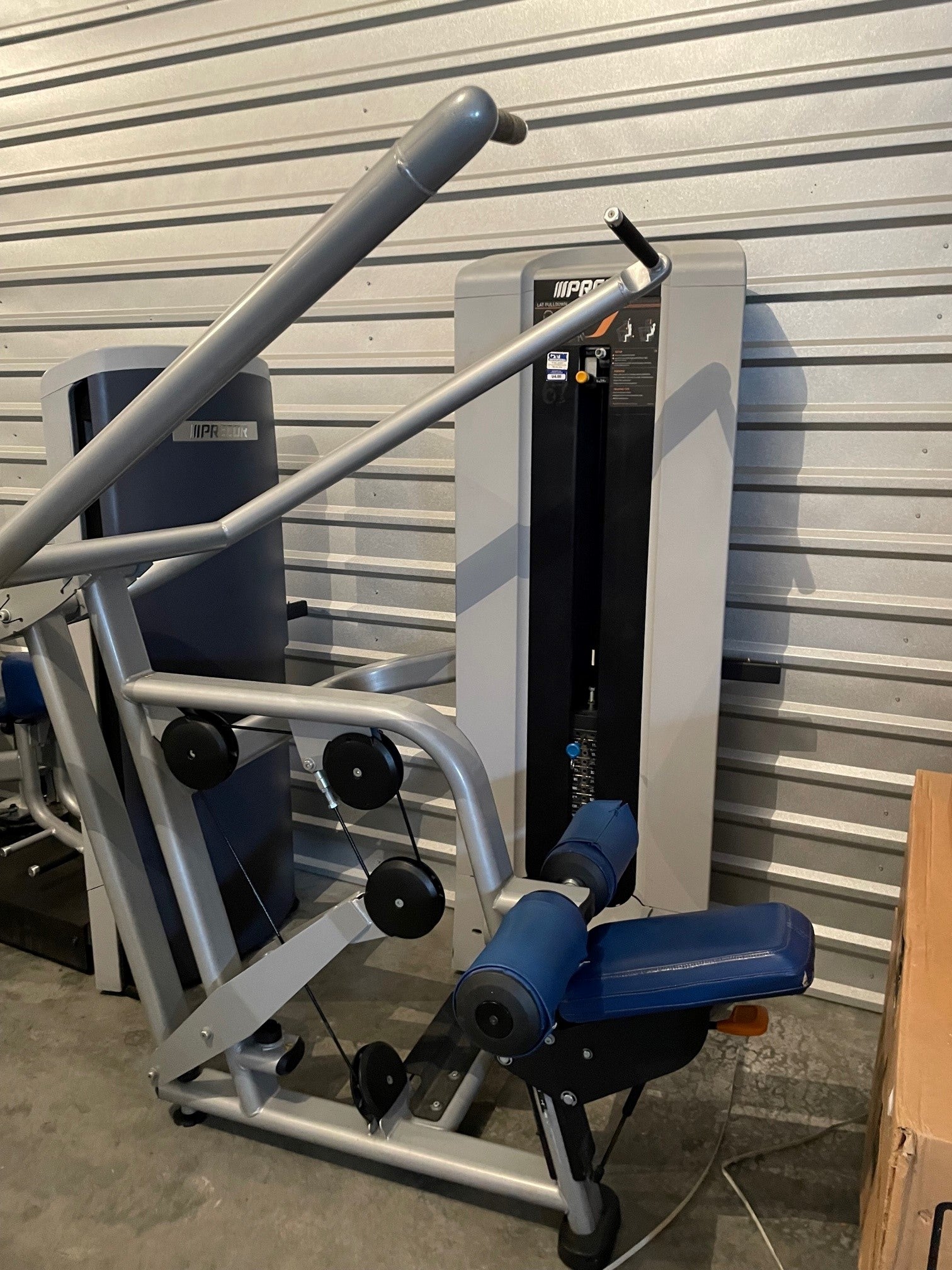 Used Precor Diverging Lat Pull Down – Gym Outfitters Fitness Equipment